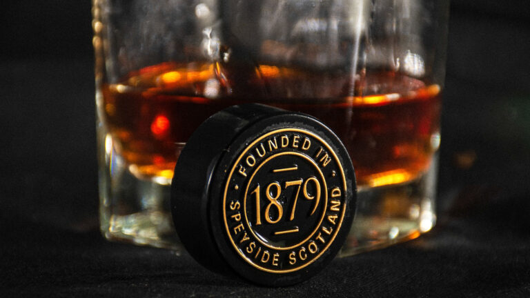 Traditional Scottish Drinks to Try on Your Trip: Slainte!