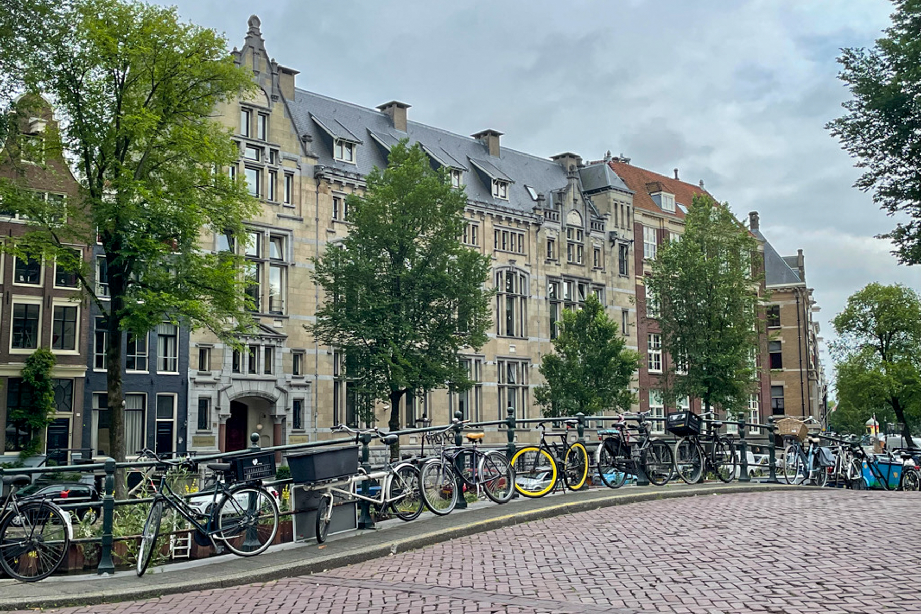 1-3 Day Amsterdam Itinerary – A Local’s Guide
